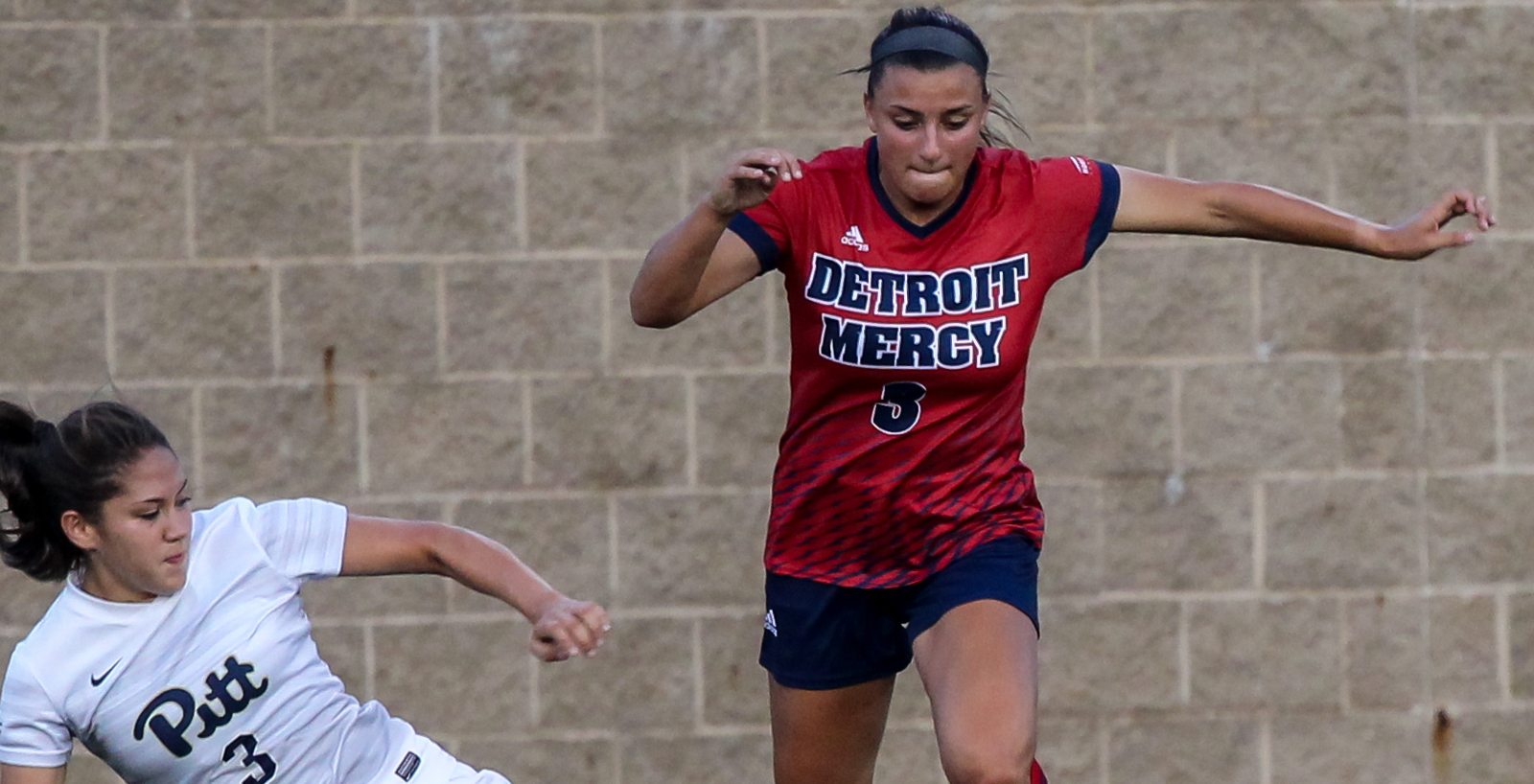 Rachel DeLuca - Women's Soccer - University of Detroit Mercy Athletics