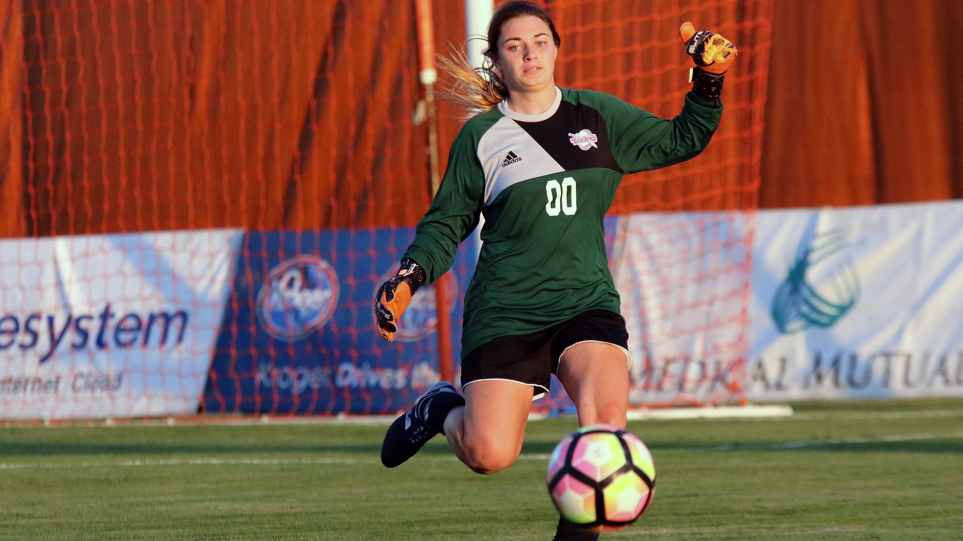 Sarah Hirschmann - Women's Soccer - University of Detroit Mercy Athletics