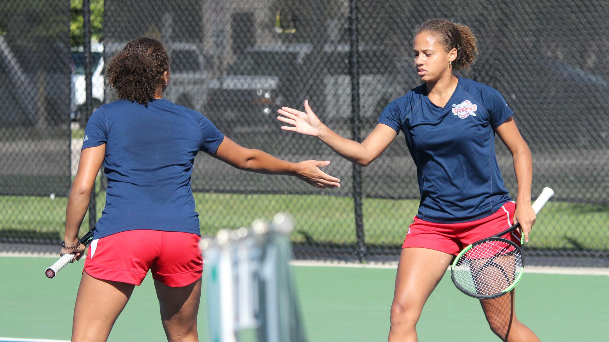 Jasmine Apawti - Women's Tennis - University of Detroit Mercy Athletics