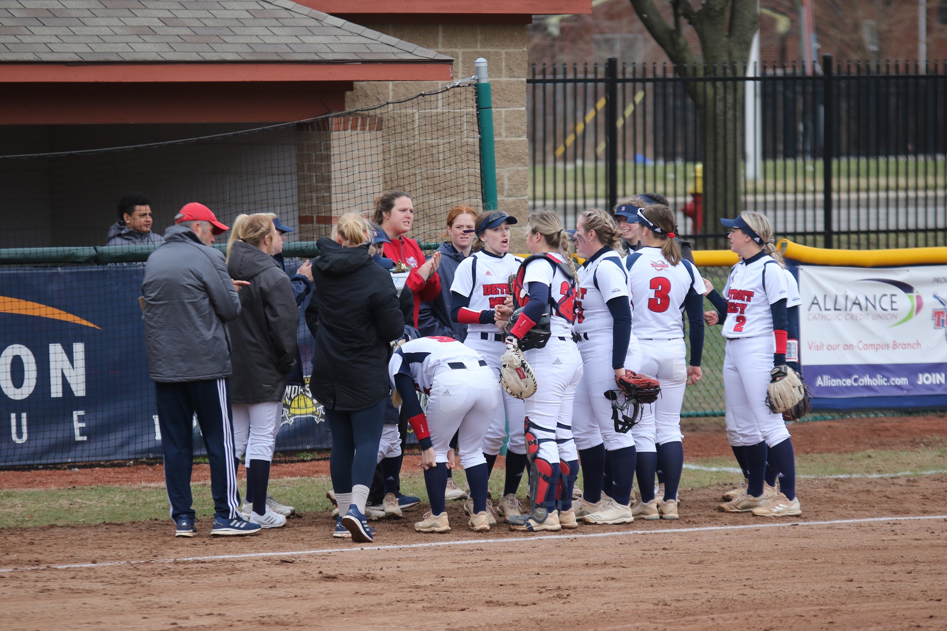 Detroit Mercy Continues Home Stand with #HLSB Series against Green Bay ...