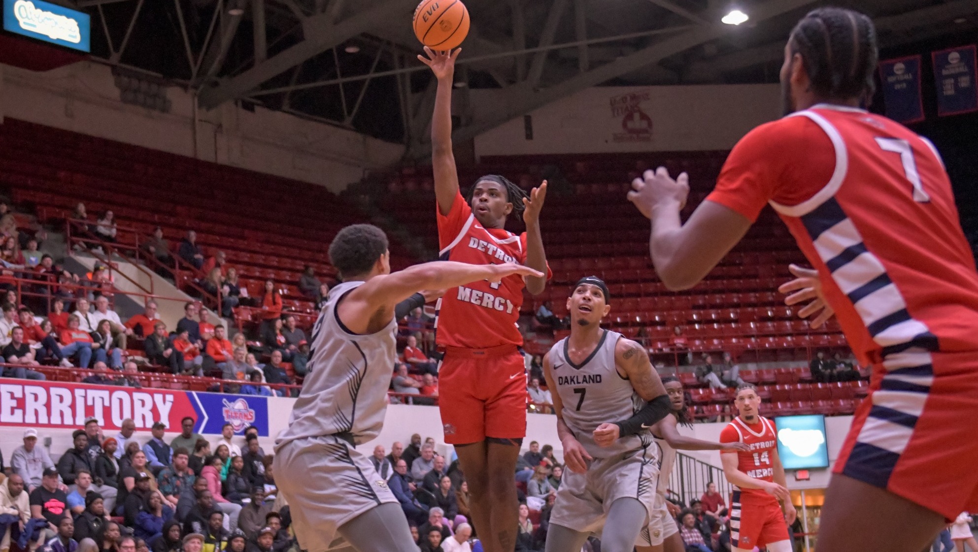 Marcus Tankersley - Men's Basketball - University of Detroit Mercy ...