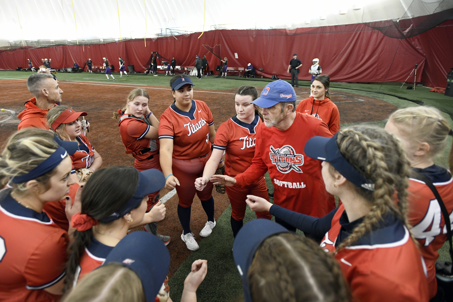 Detroit Mercy Resumes 2023 Season at Red and Black Tournament ...