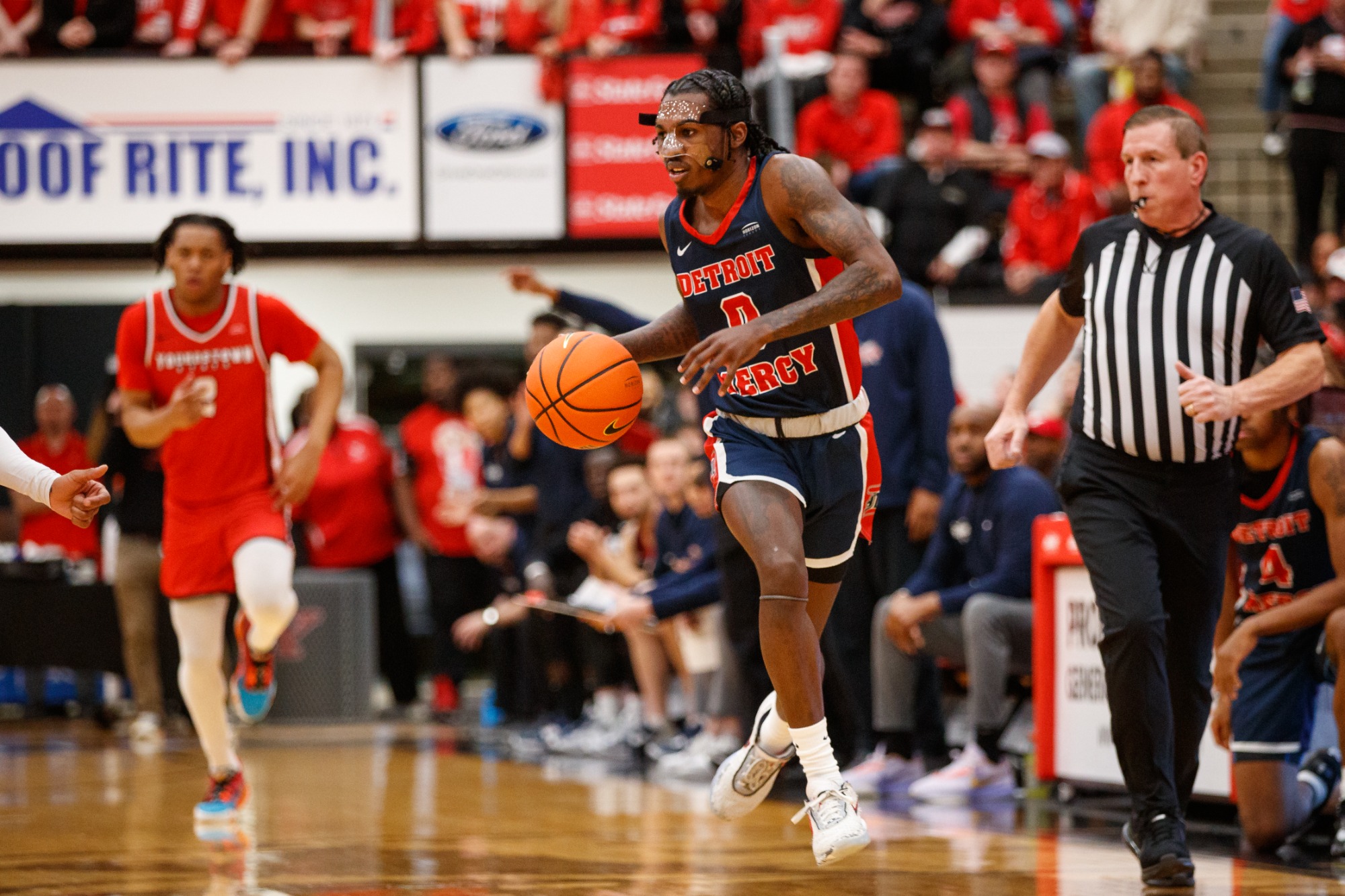 Davis Named To John R. Wooden Wooden Award National Ballot - University ...