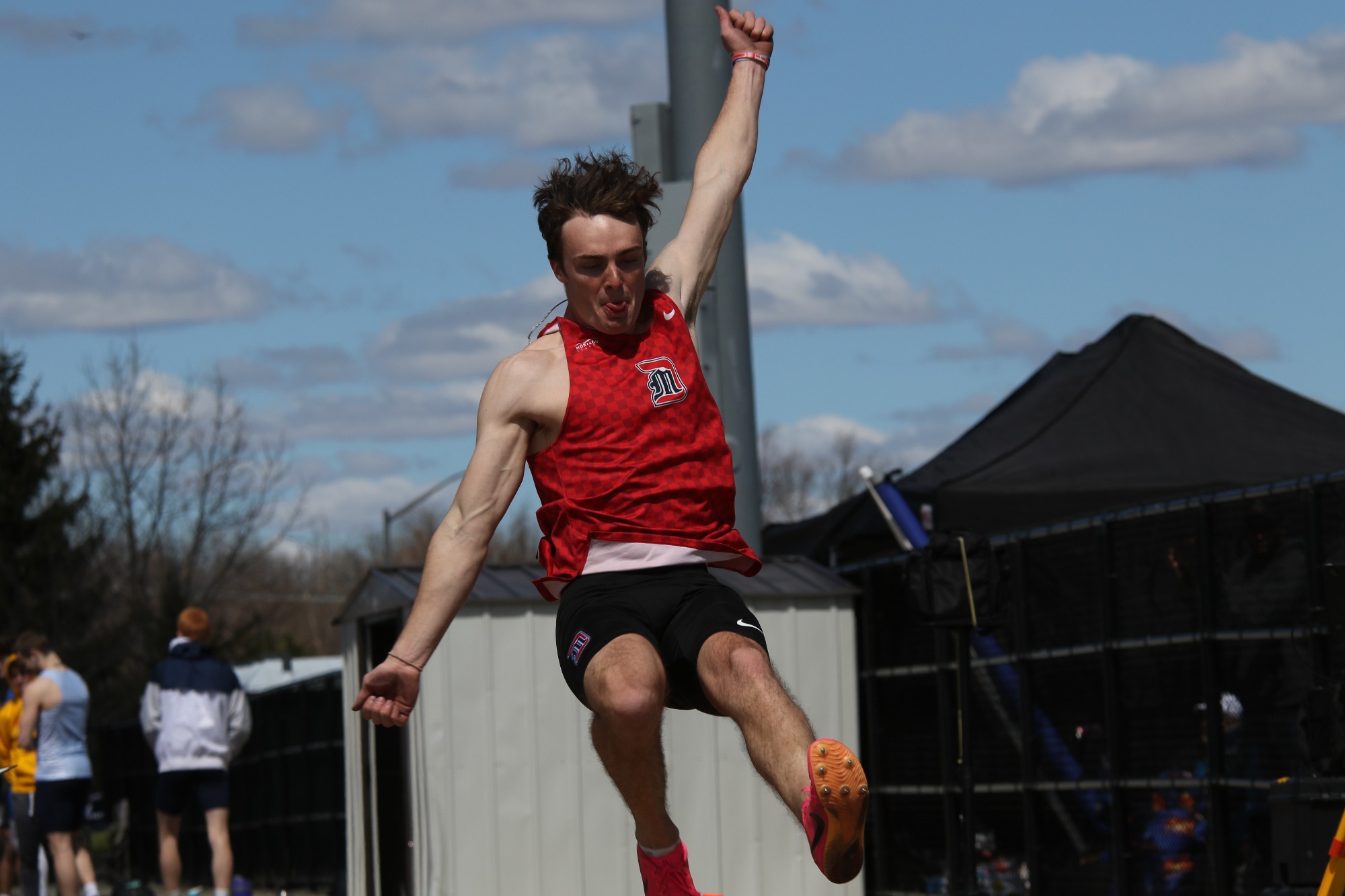 Otten, Neary Lead Titans On Day One - University of Detroit Mercy Athletics