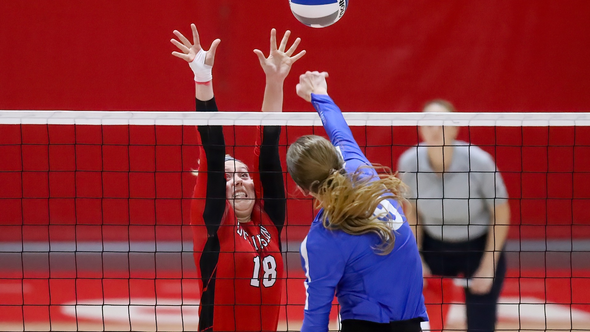 Devils Drop Seesaw Non-Conference Duel With Profs - Dickinson College