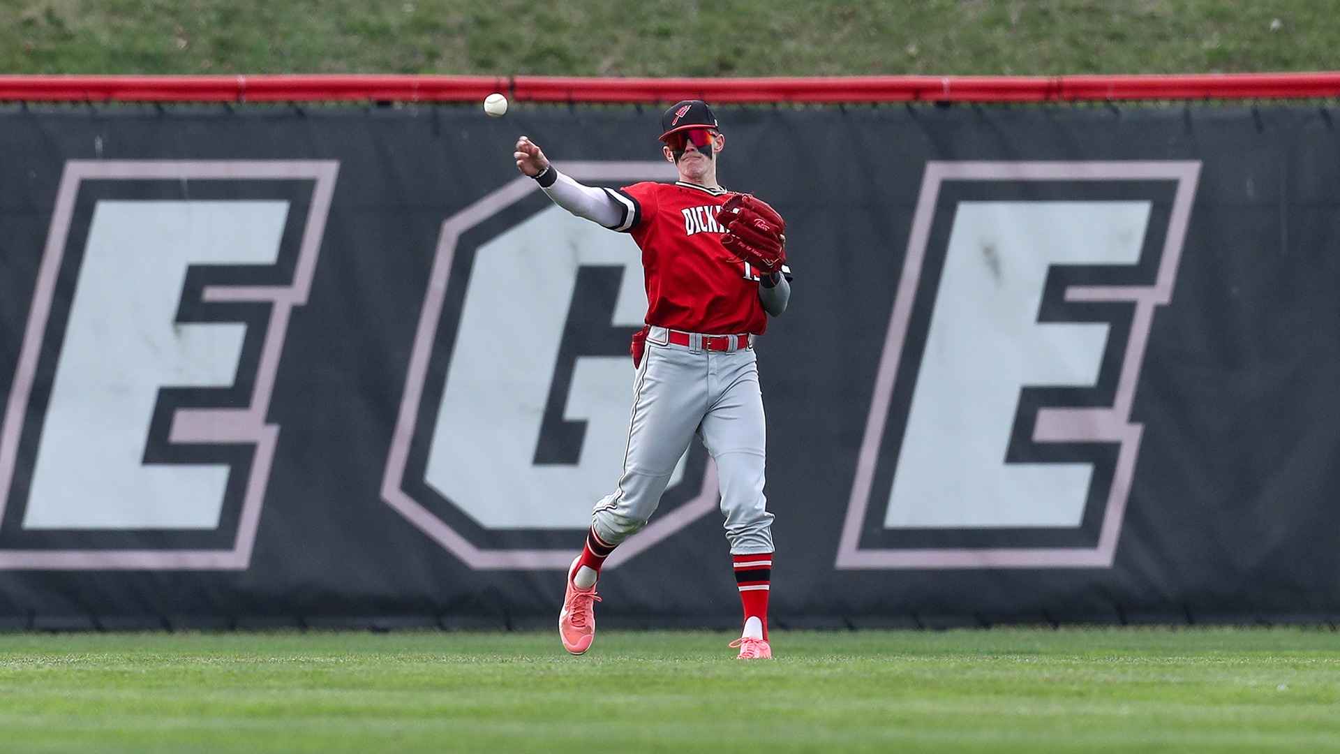 Devils Late Rally Falls Short Against #3 Hornets - Dickinson College