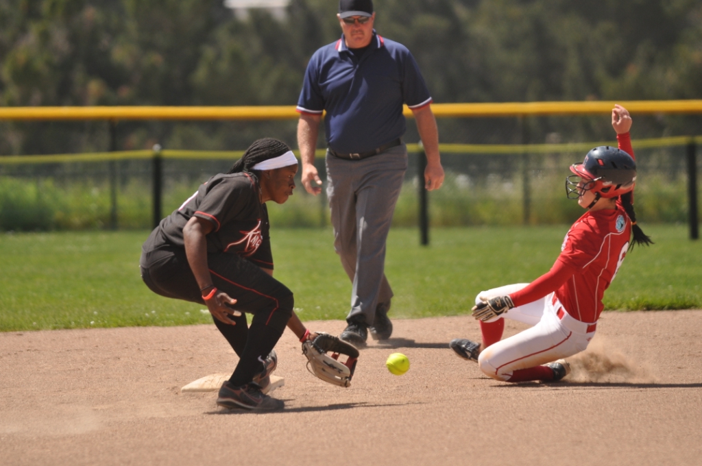 Bailie Hicken - Softball - Utah Tech University Athletics