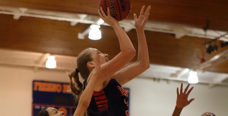 Taylor Mann - Women's Basketball - Utah Tech University Athletics