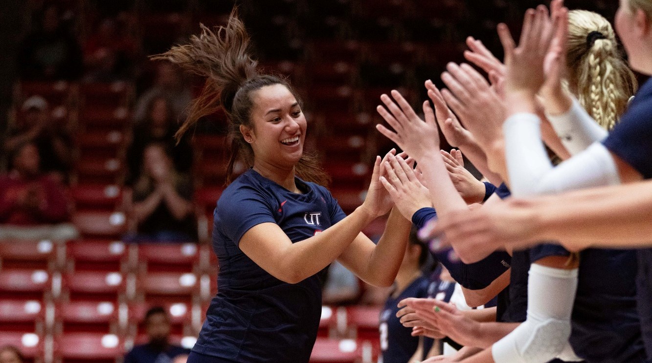 Isabelle Iosua - Women's Volleyball - Utah Tech University Athletics