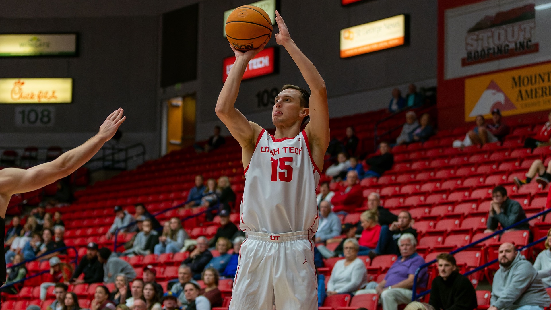 Trevon Snoddy - Men's Basketball - Utah Tech University Athletics