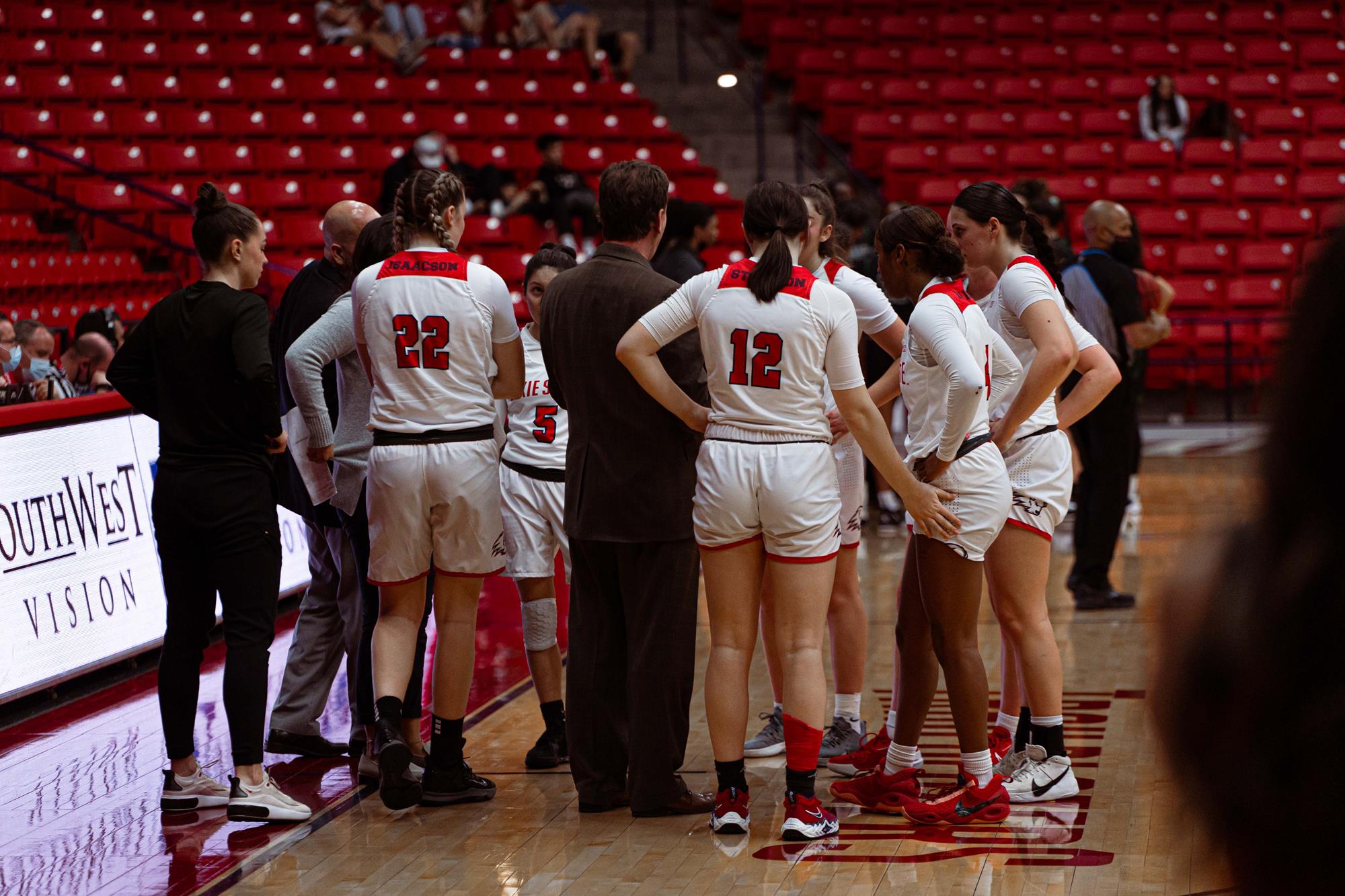 Taylia Stimpson - Women's Basketball - Utah Tech University Athletics