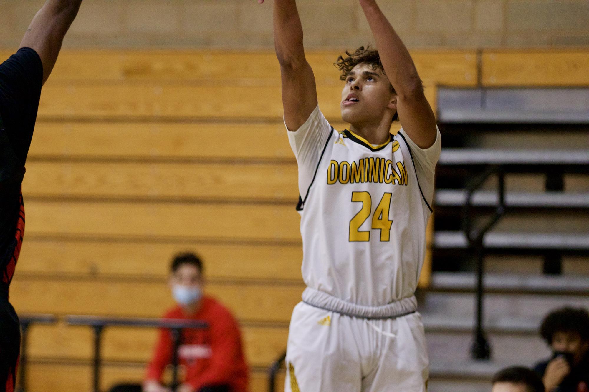 Men's basketball squanders 22-point first half lead to Academy of Art ...