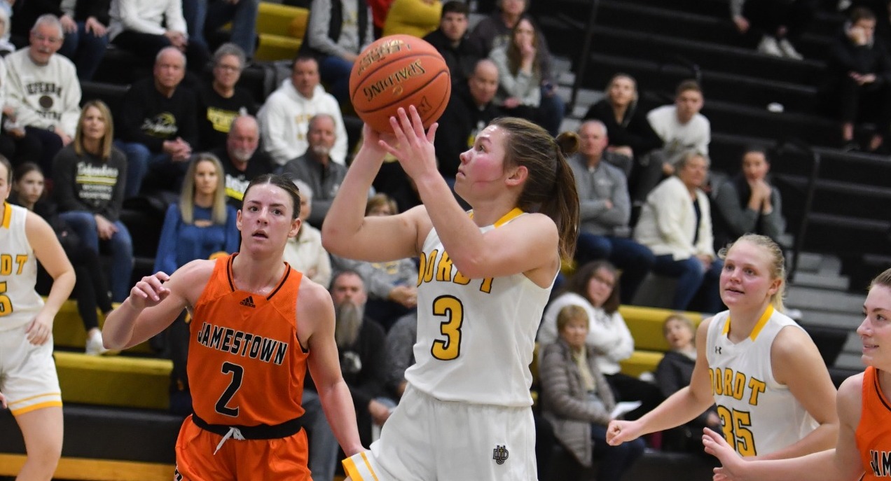 Macey Nielson - 2023-24 - Women's Basketball - Dordt University