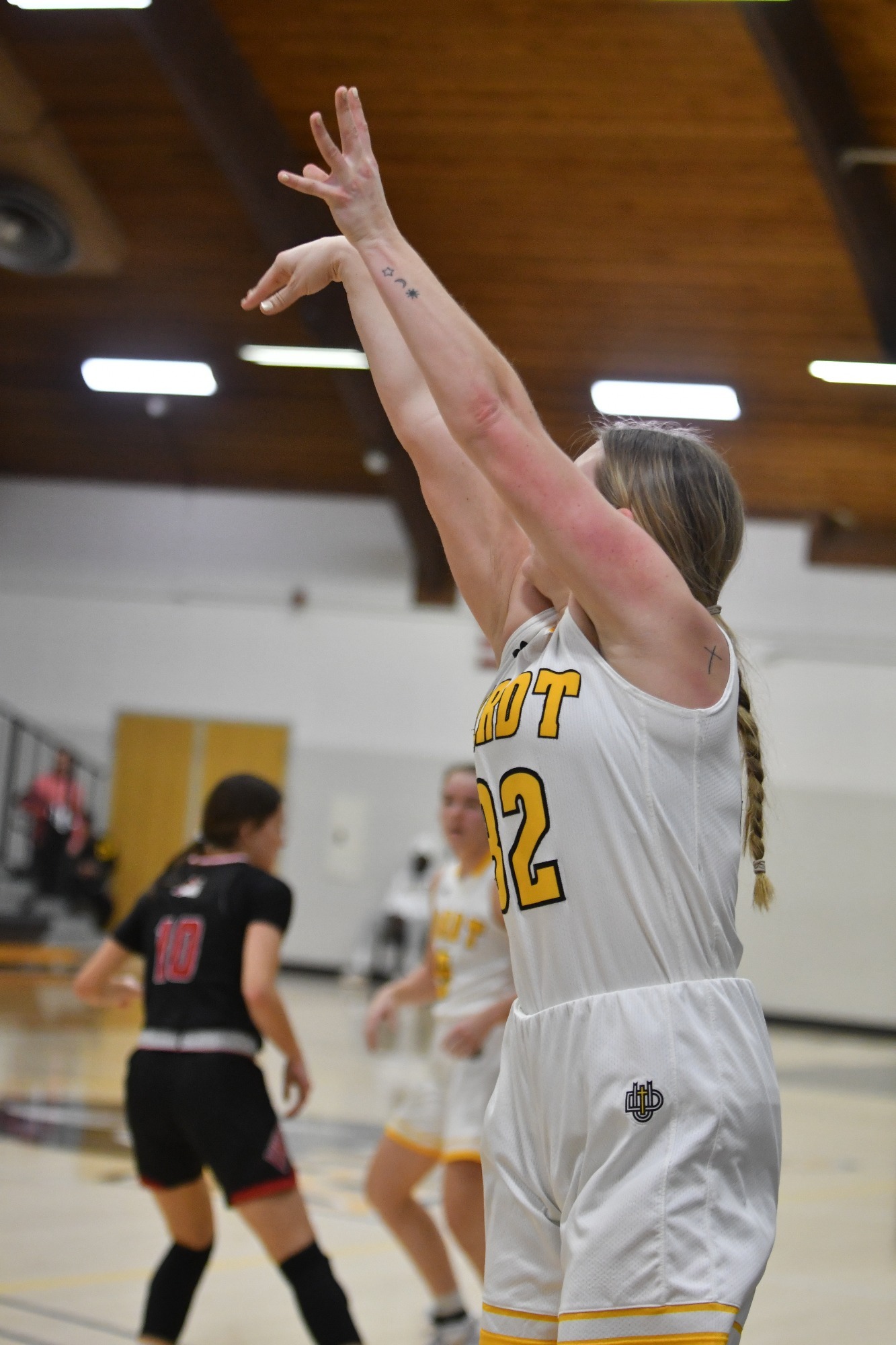 Faith Van Holland - 2023-24 - Women's Basketball - Dordt University
