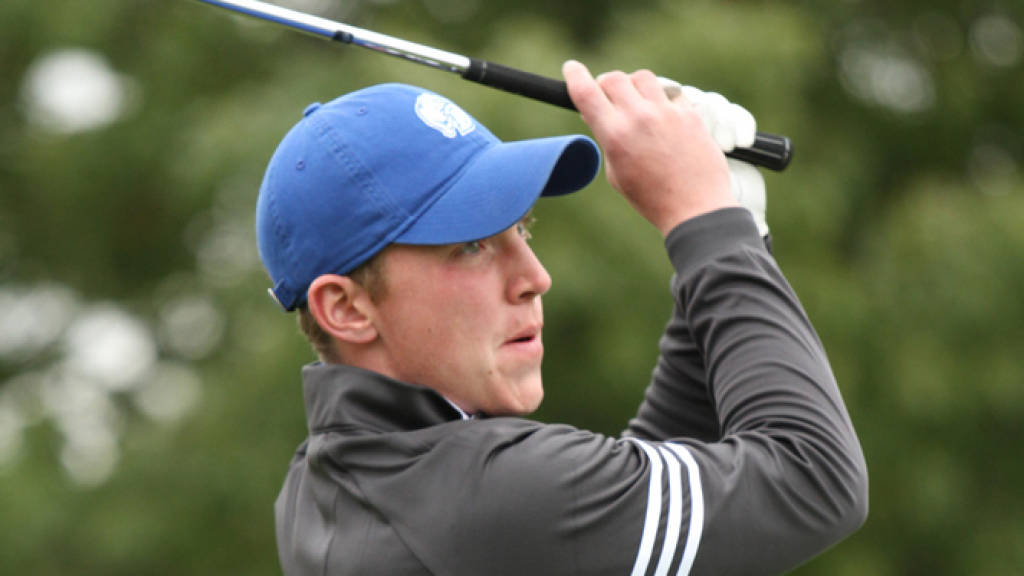 Drake Opens Fall Campaign At Fairway Club Invitational - Drake ...