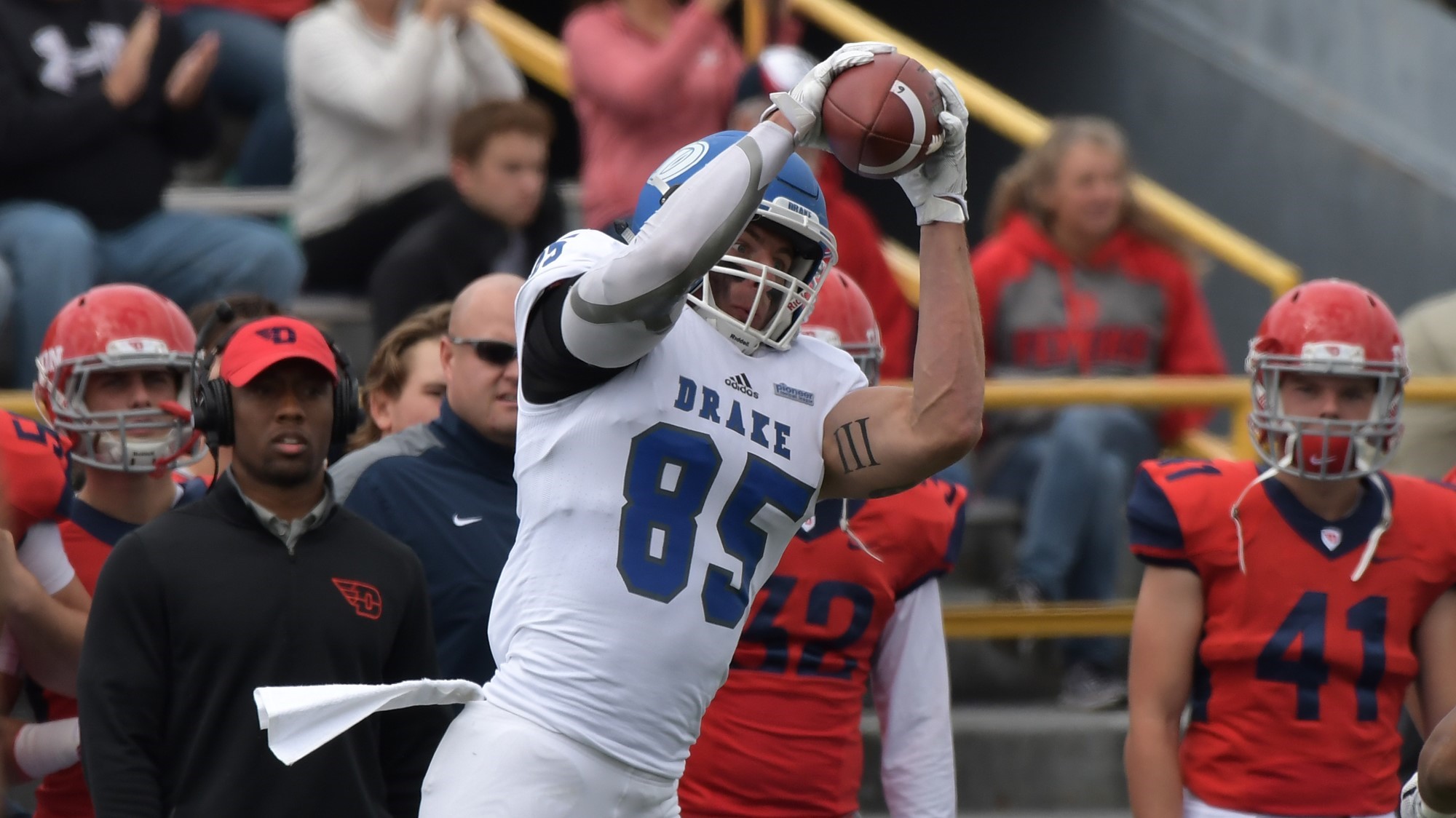 Eric Saubert - 2016 - Football - Drake University Athletics