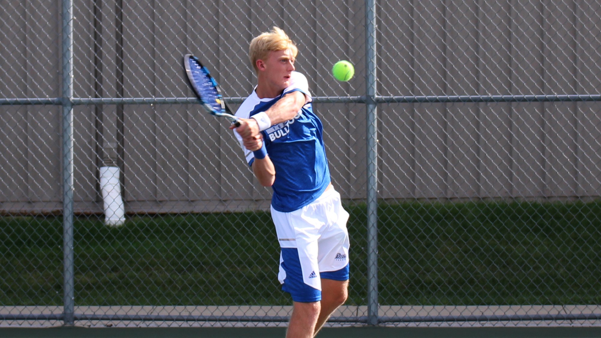 Men's Tennis Earns Two Wins on Sunday - Drake University Athletics