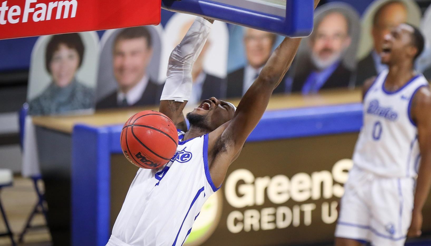 Men’s Basketball Sets Record For Best Start In Program History - Drake ...