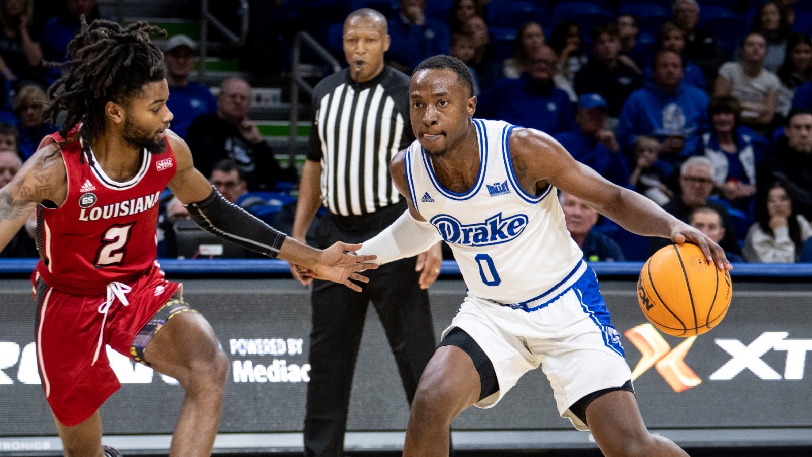 Bulldogs Fend Off Ragin' Cajuns in Battle of Undefeated Teams - Drake ...