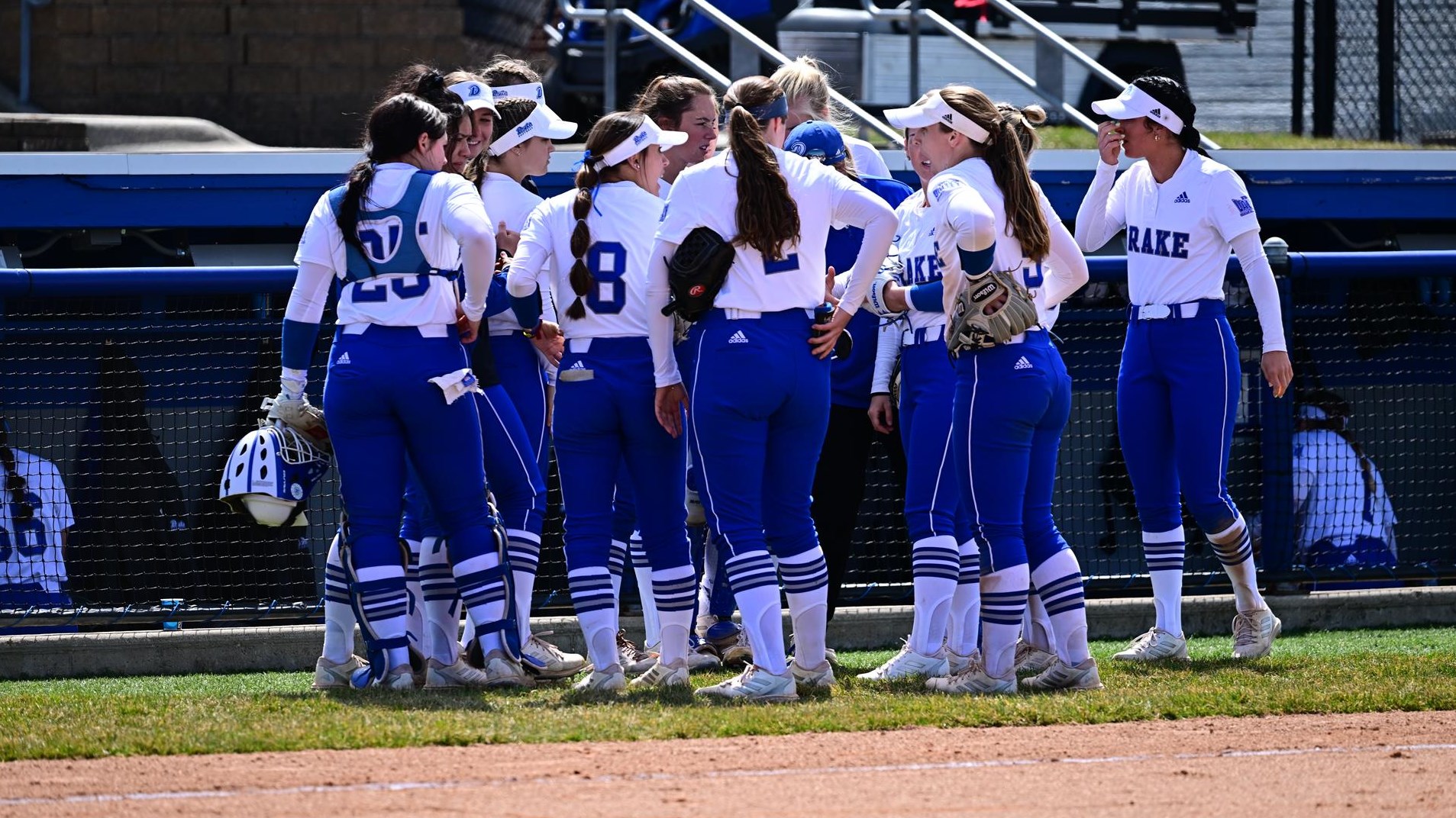 Softball Battles With UNI, Falls in Semi Final - Drake University Athletics