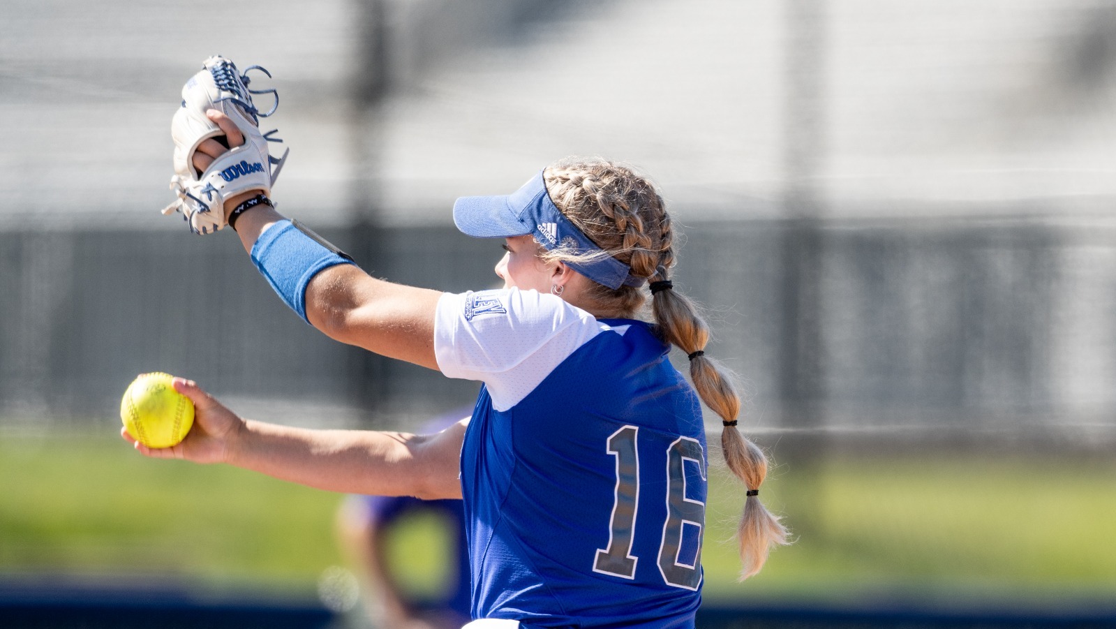 Softball Beats Iowa State to Open 2023 Season - Drake University Athletics