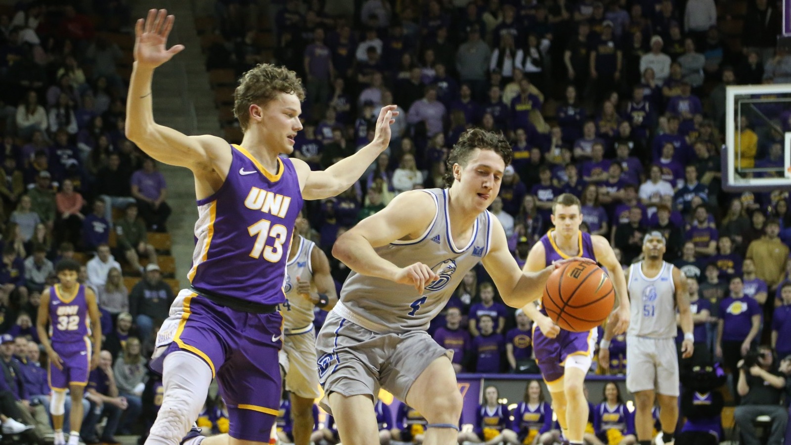 Drake Closes Out UNI for Rivalry Road Win - Drake University Athletics