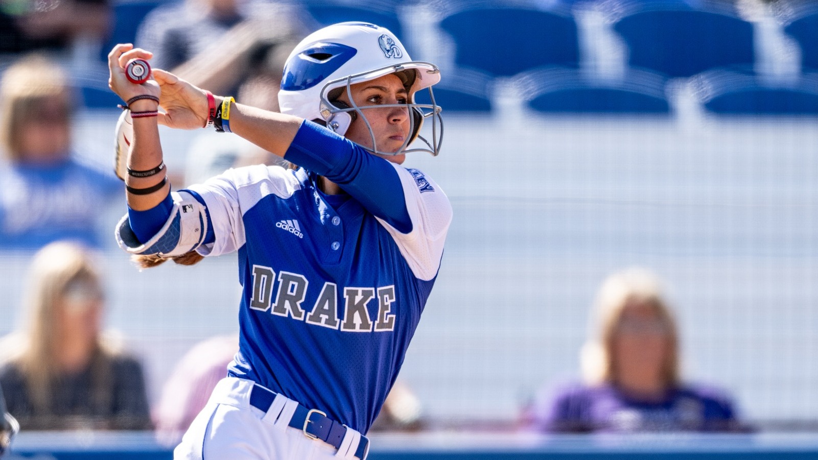 Softball Wraps Up Gopher Indoor Classic Appearance - Drake University ...