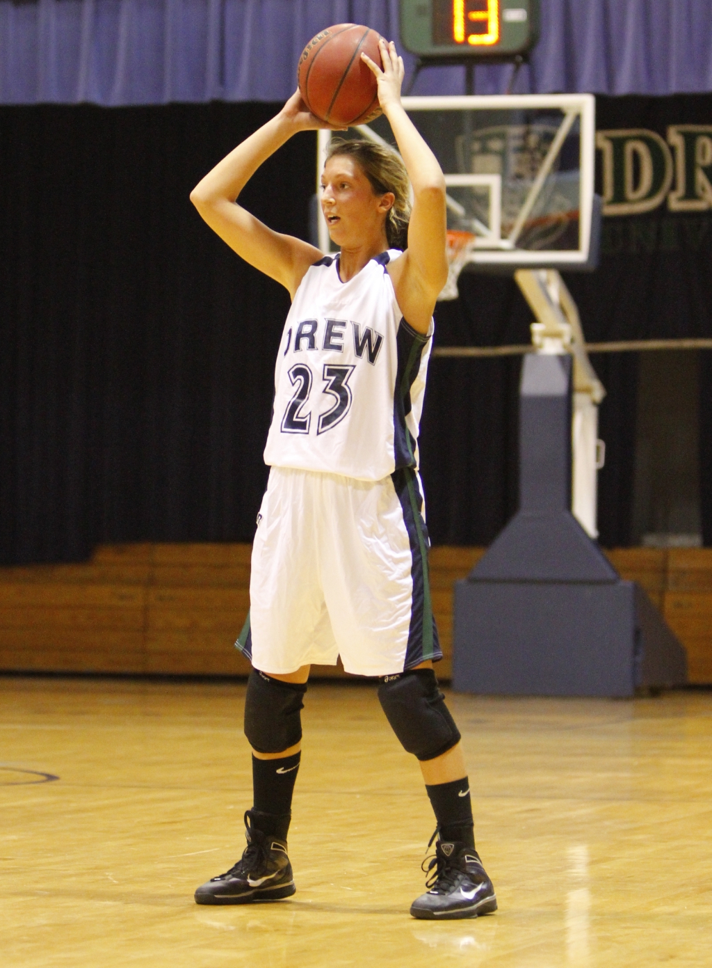 Jessica DelVecchio - Women's Basketball - Drew University Athletics