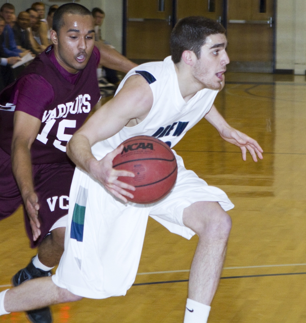 Evan Elberg - Men's Basketball - Drew University Athletics