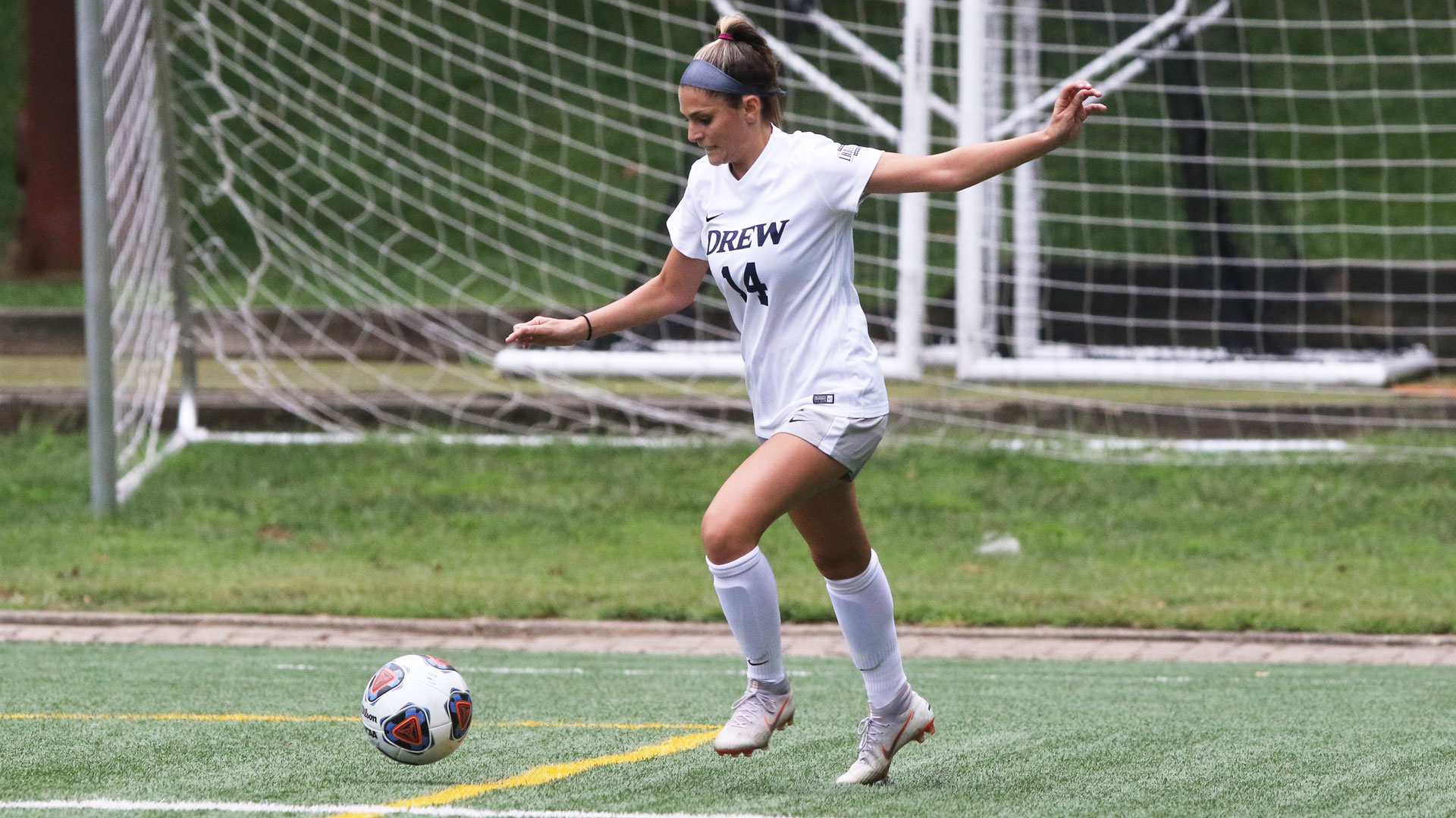 Alexa Simon - Women's Soccer - Drew University Athletics