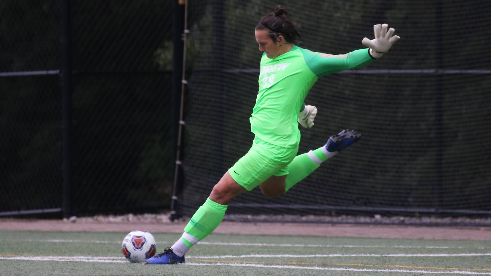 Men's Soccer Tops Moravian in Regular-Season Finale - Drew University ...