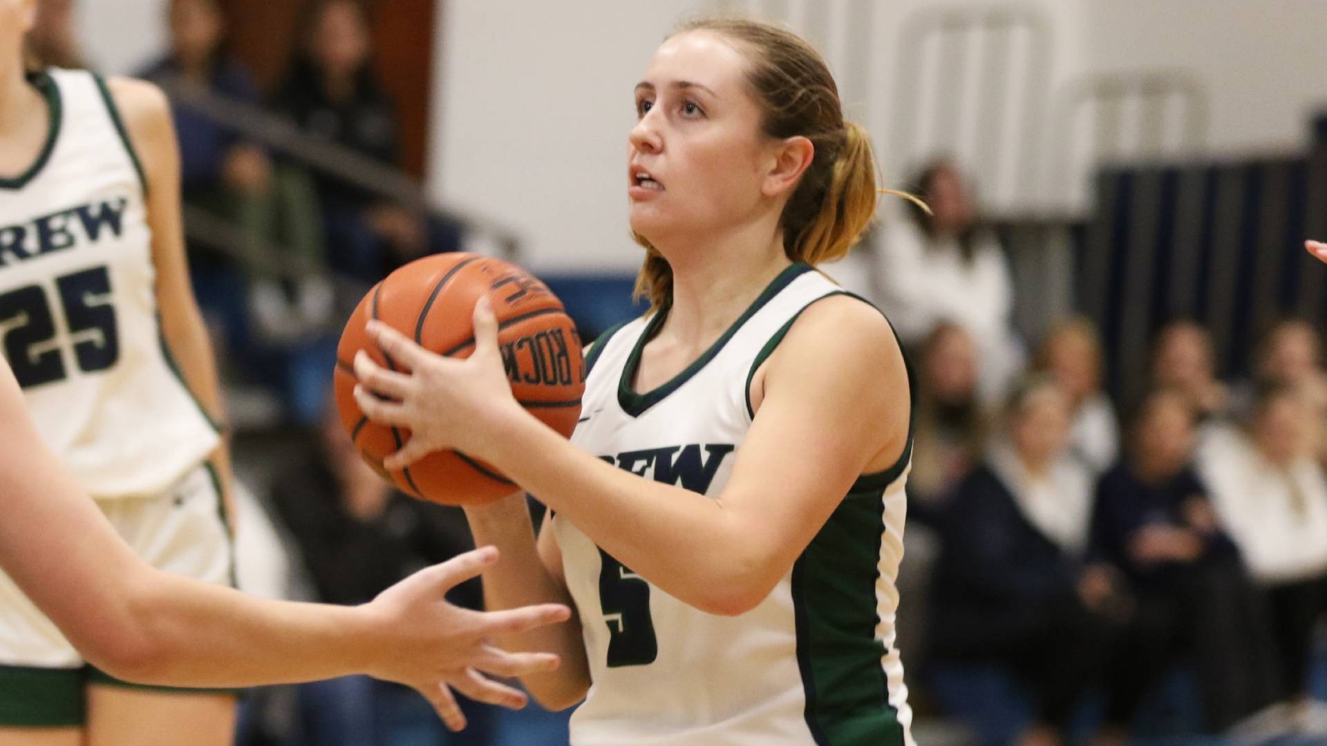 Sarah Smout - Women's Basketball - Drew University Athletics