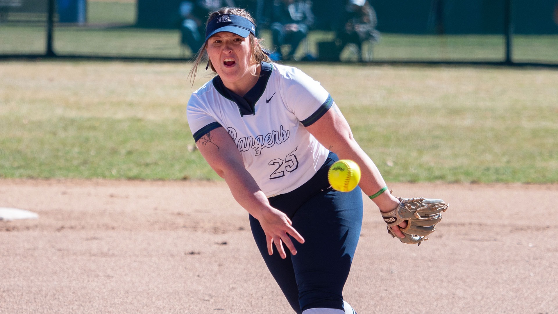 Softball Sweeps Stevens, Reaches 20 Wins - Drew University Athletics
