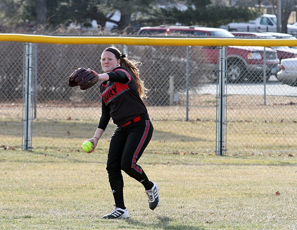 Courtney deRonde - 2014 - Softball - Drury University Athletics