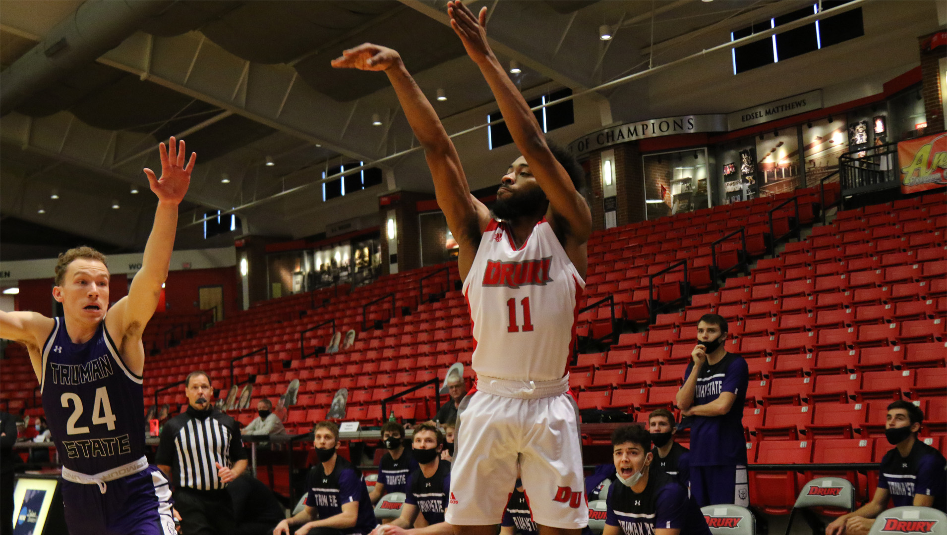 Malek Davis - 2021-22 - Men's Basketball - Drury University Athletics