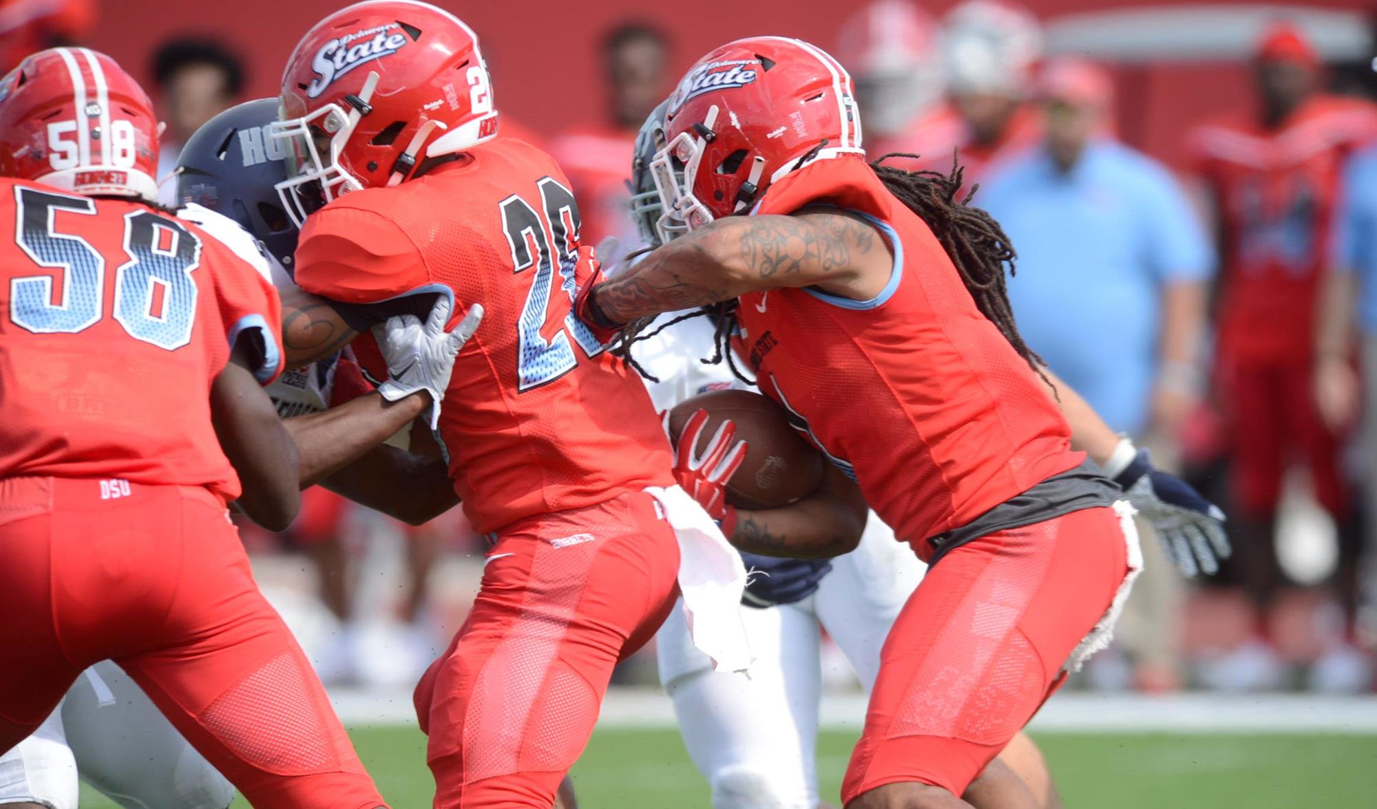 HORNETS ANNOUNCE FOUR DEC. SIGNING DAY FOOTBALL ADDITIONS - Delaware ...