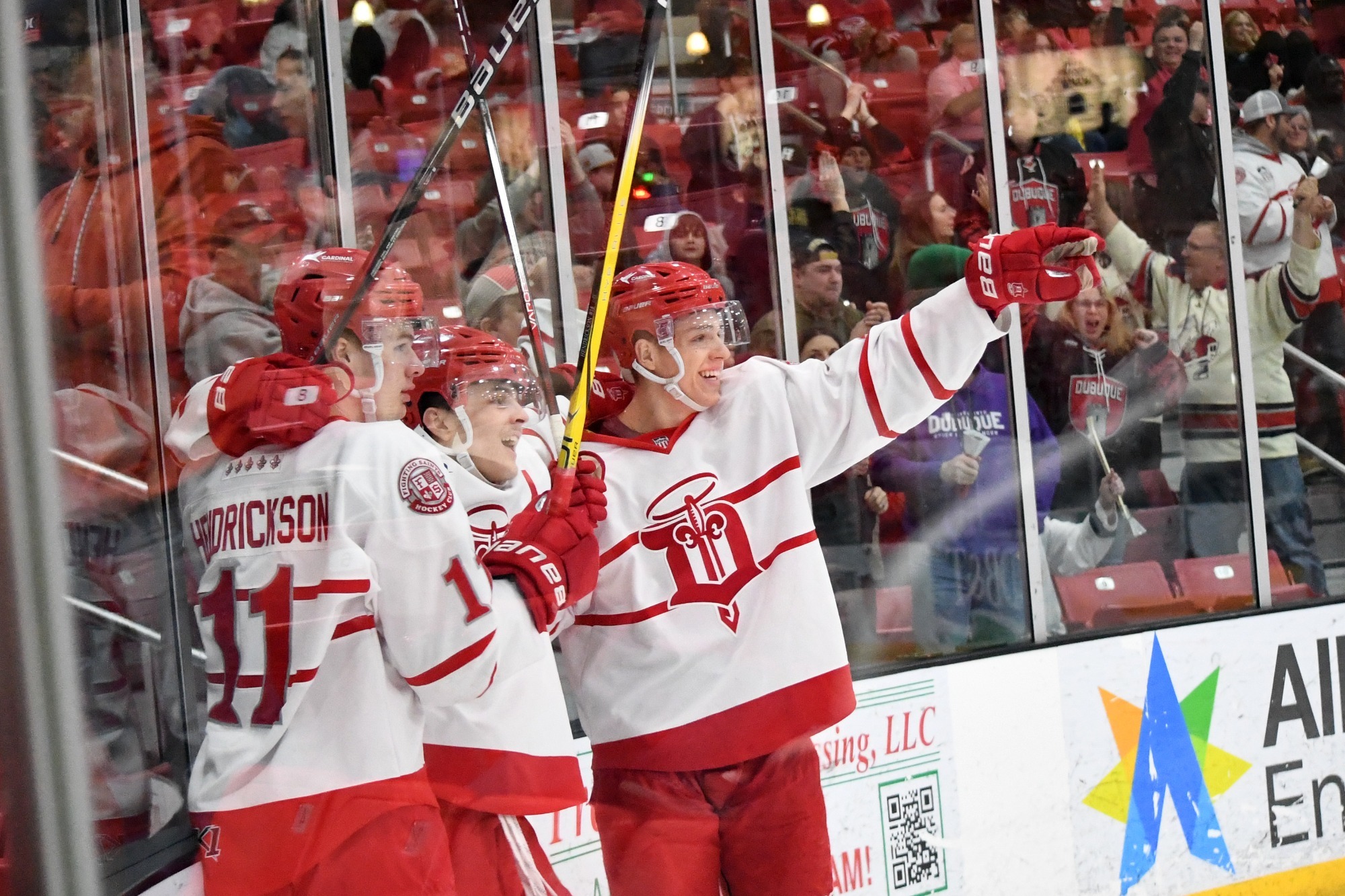 Saints Hold on for Win to Take 2-0 Series Lead - Dubuque Fighting Saints