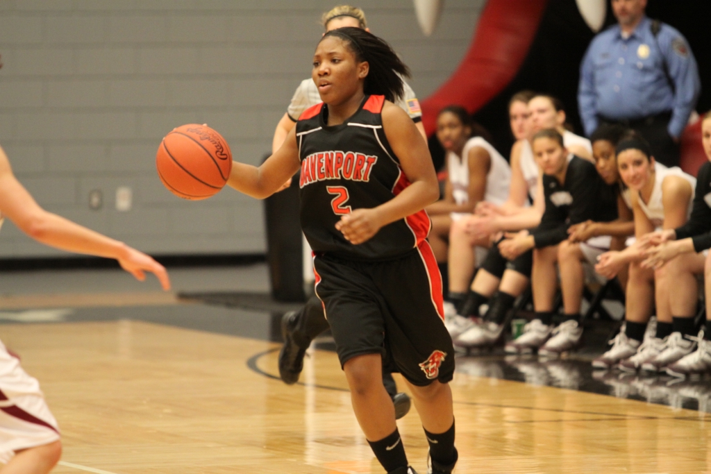 Raina Chambers - Women's Basketball - Davenport University Athletics
