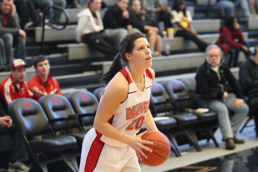 Emily Nielsen - Women's Basketball - Davenport University Athletics