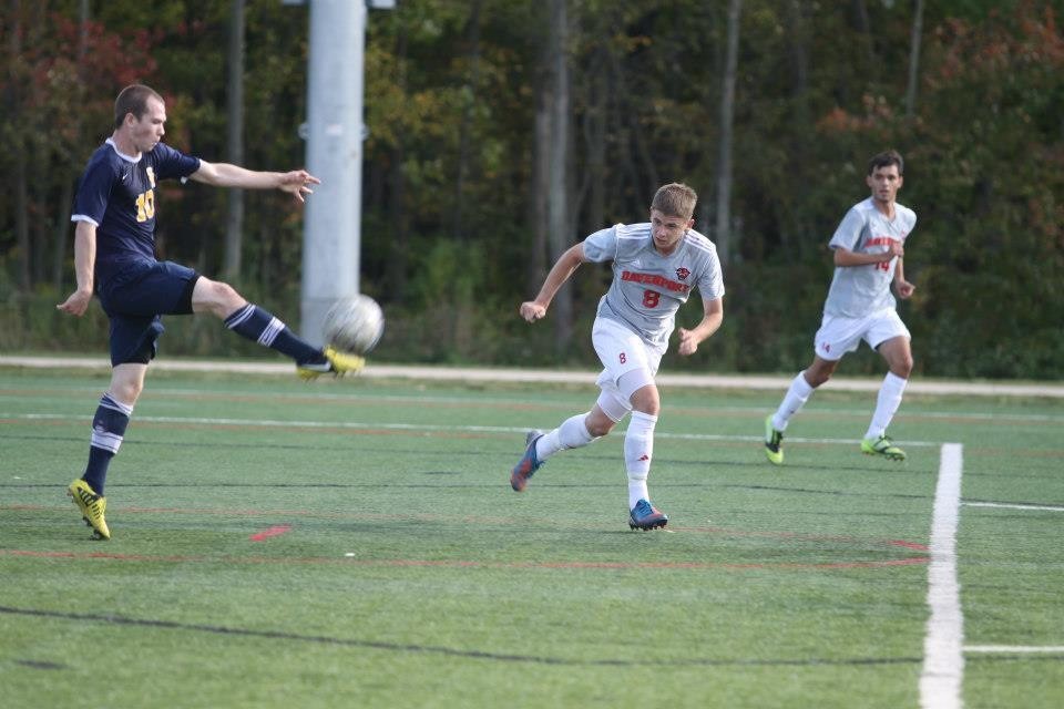 Stuart Collins - Men's Soccer - Davenport University Athletics