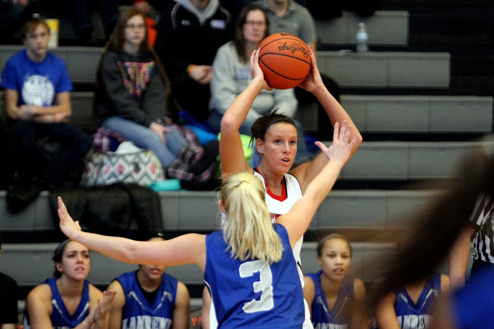 Kelly Dineen - Women's Basketball - Davenport University Athletics