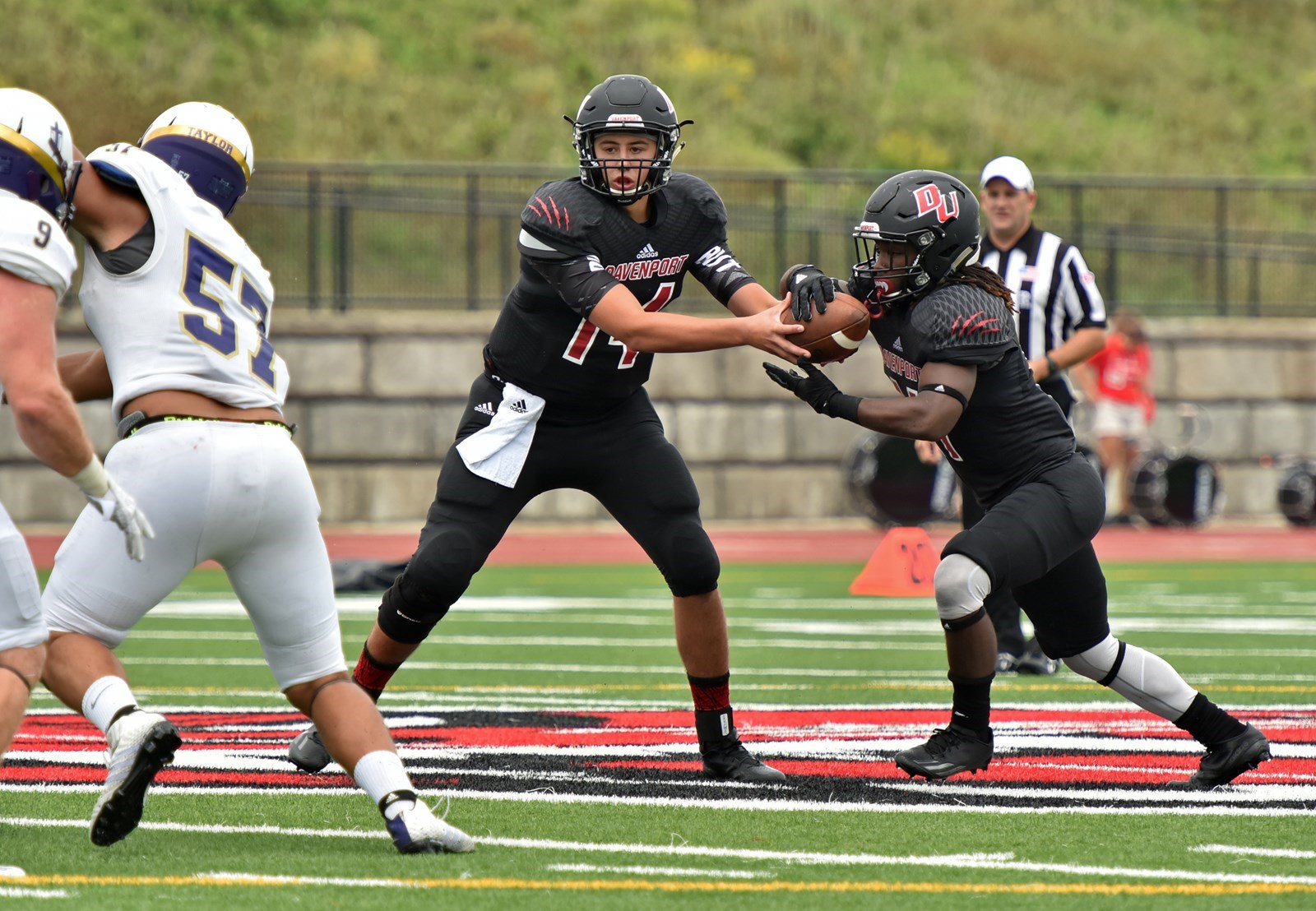 Hunter Krause - Football - Davenport University Athletics