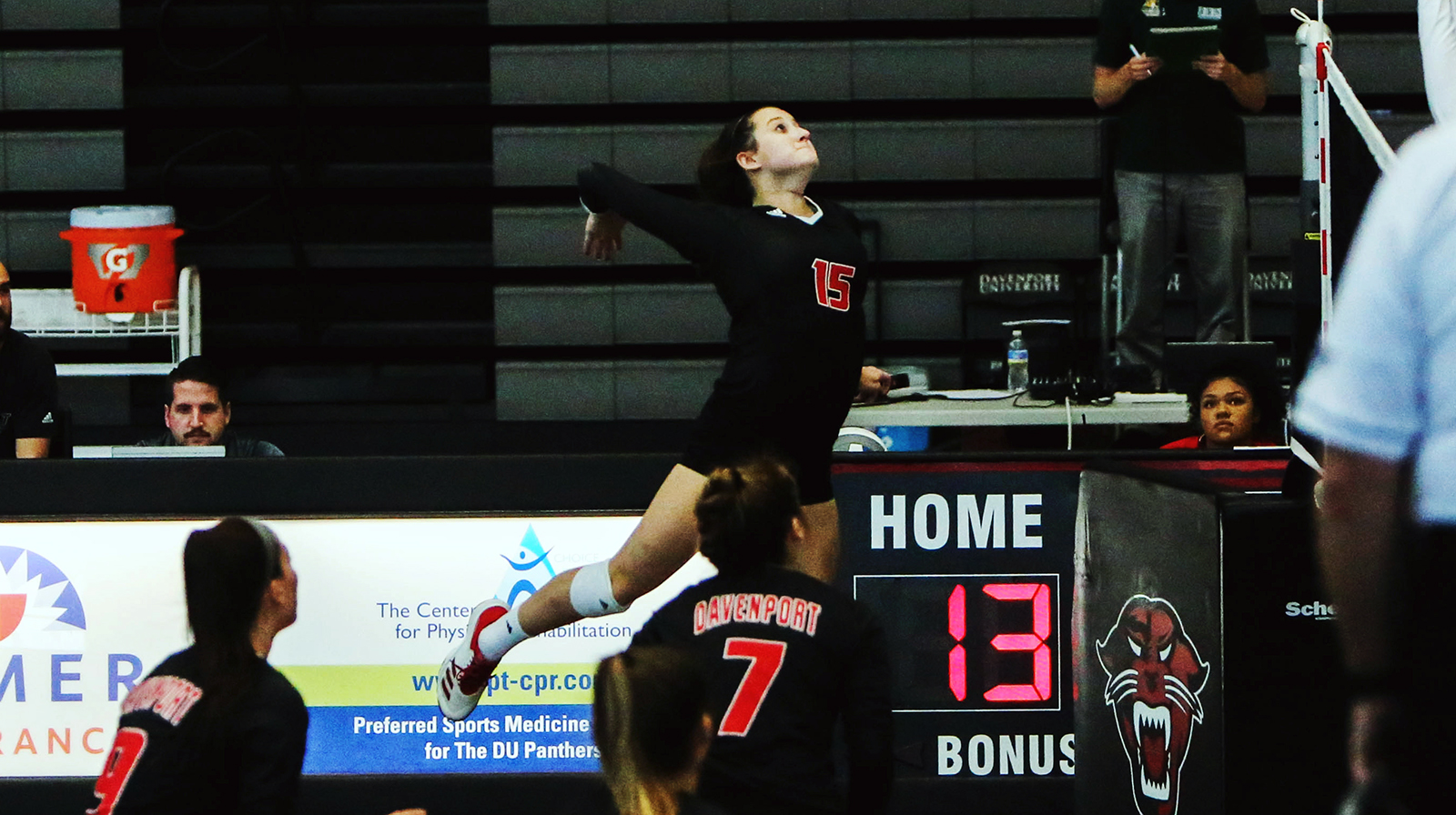 Riley Groves - Women's Volleyball - Davenport University Athletics