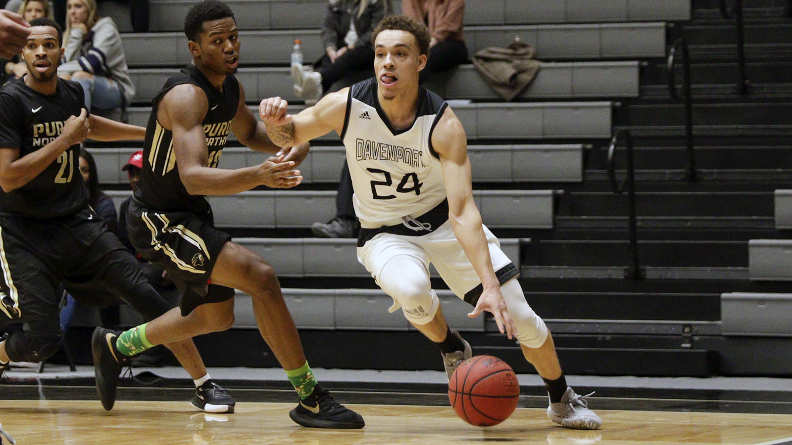 Evan Hines - Men's Basketball - Davenport University Athletics