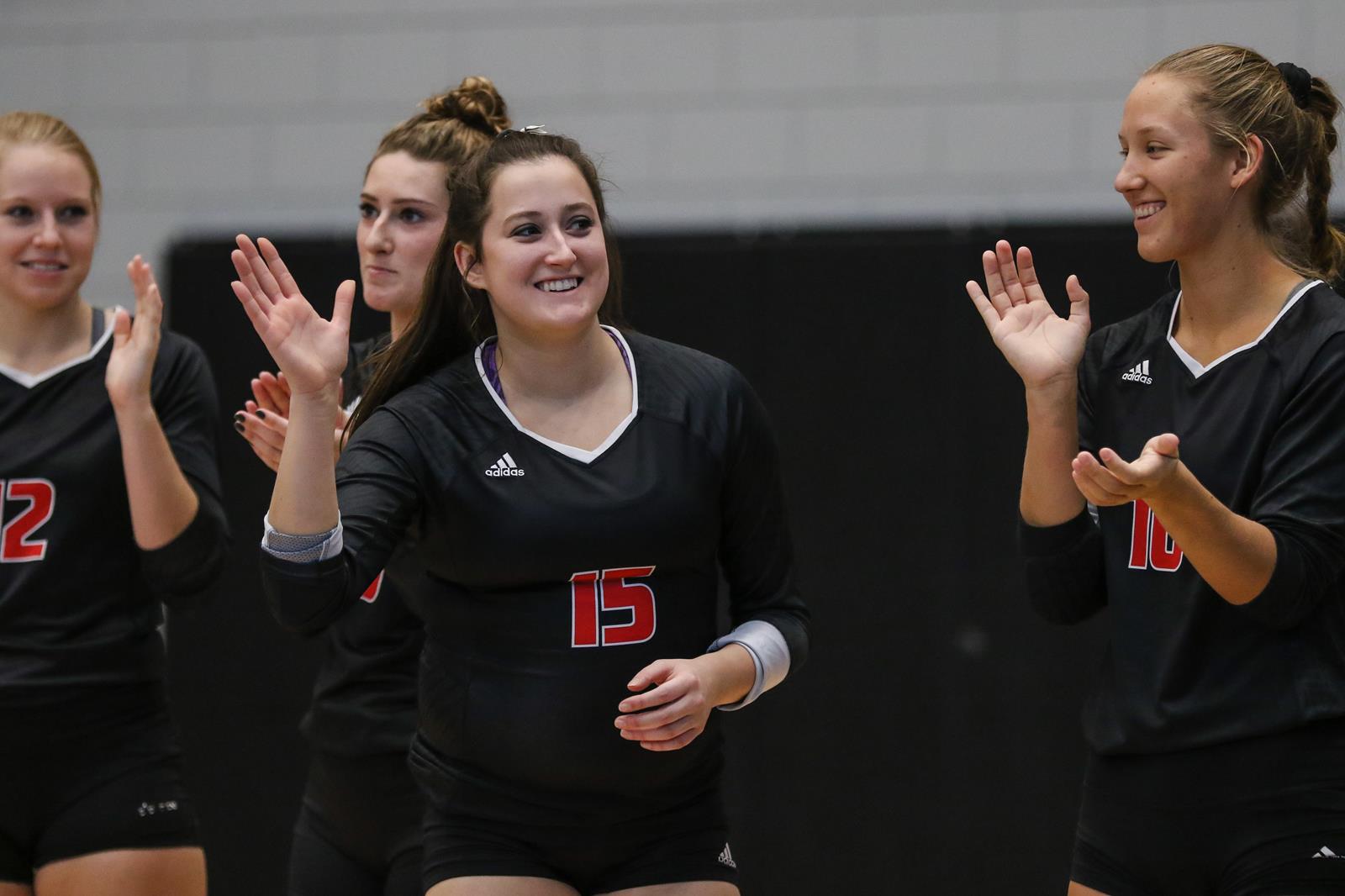 Riley Groves - Women's Volleyball - Davenport University Athletics