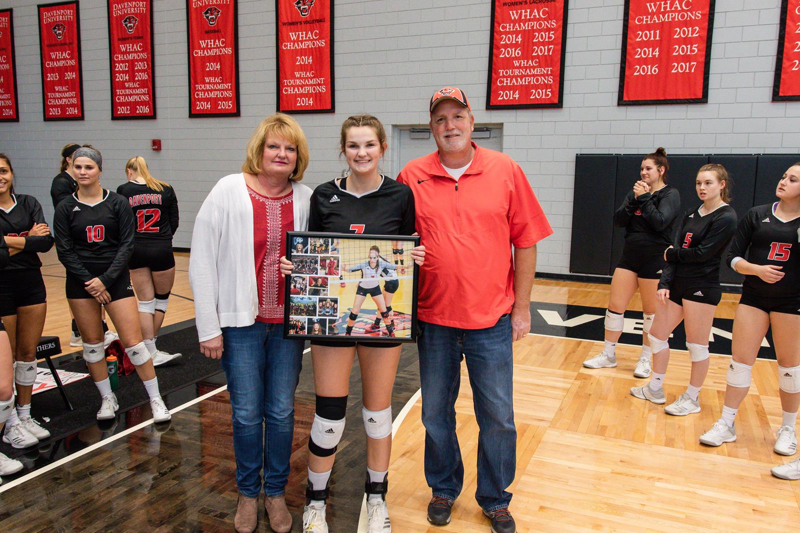Sarah Wendling - Women's Volleyball - Davenport University Athletics