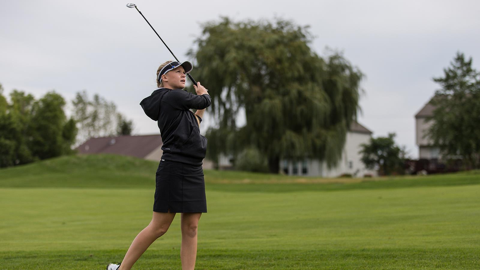 Frida Henningsson - Women's Golf - Davenport University Athletics