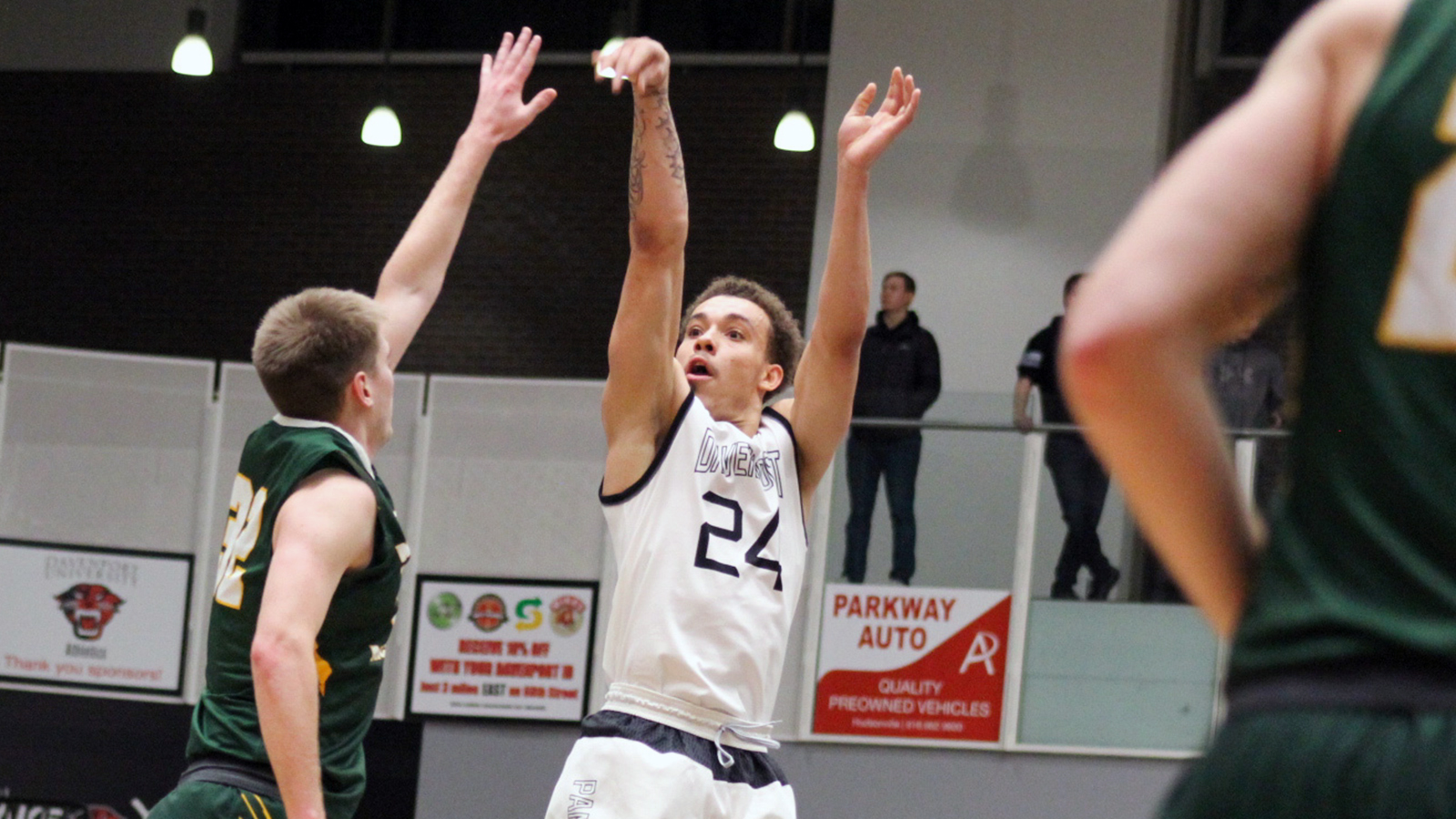 Evan Hines - Men's Basketball - Davenport University Athletics