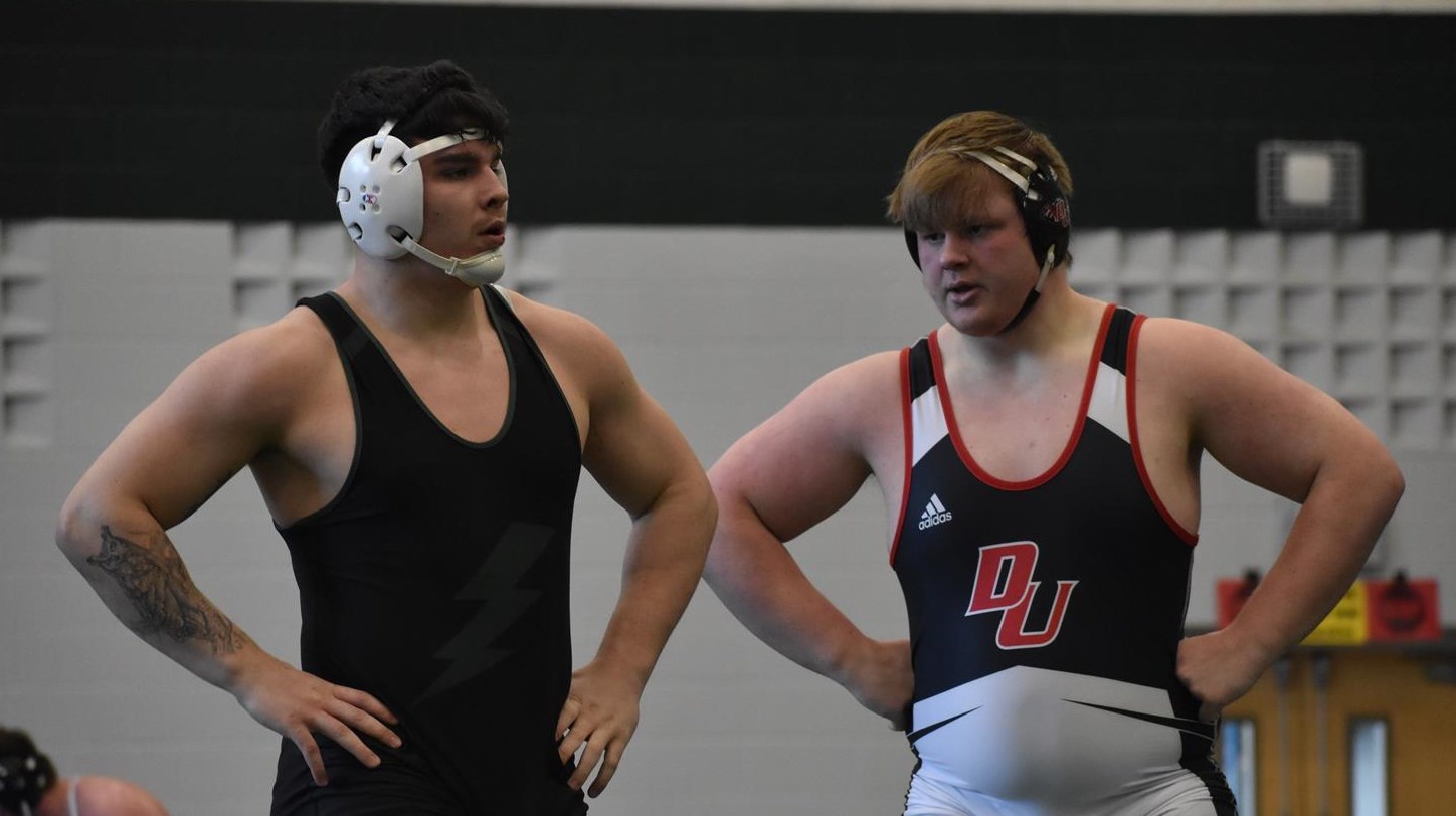 River Fox - Men's Wrestling - Davenport University Athletics