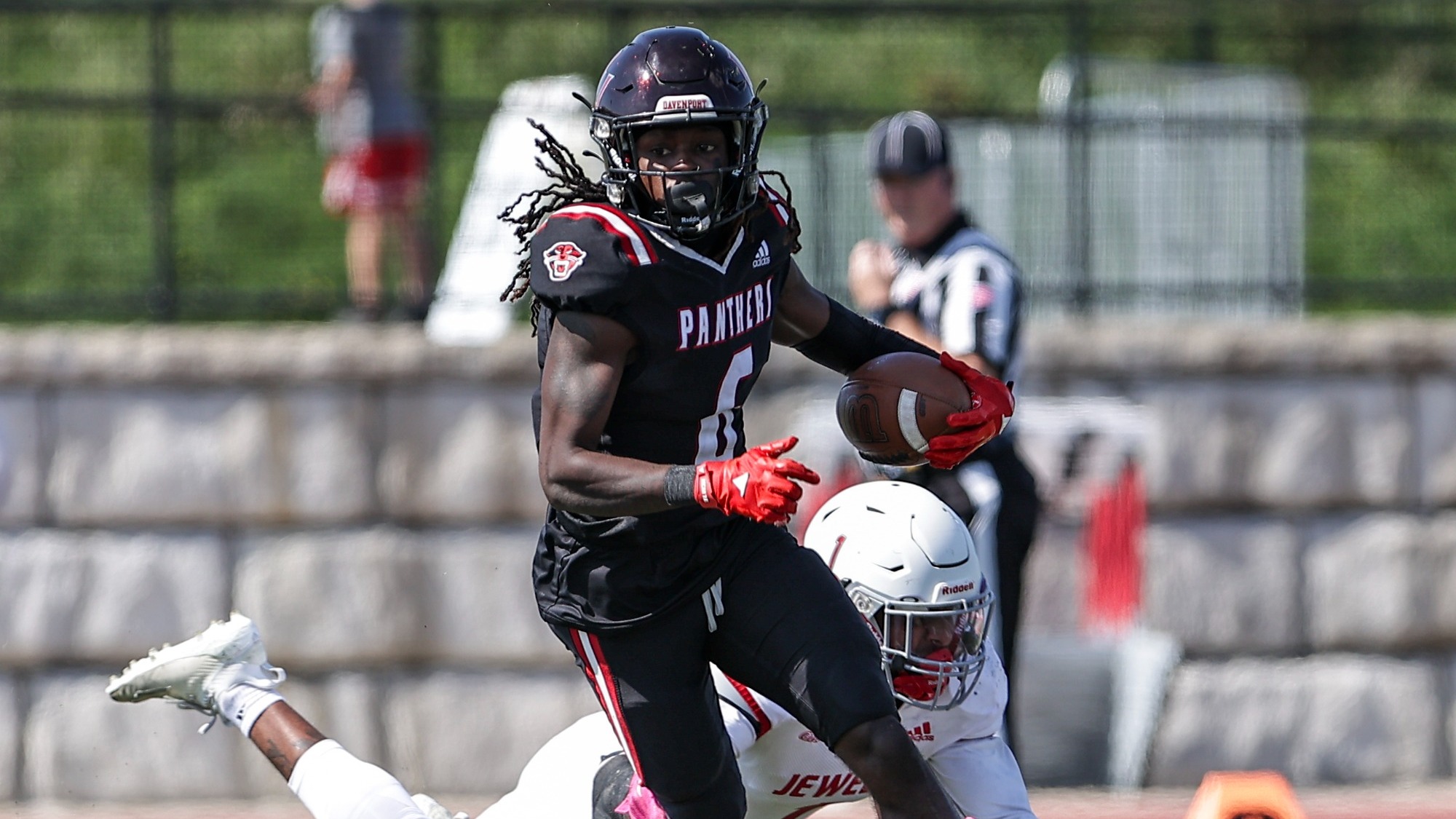 Antjuan Collins - Football - Davenport University Athletics